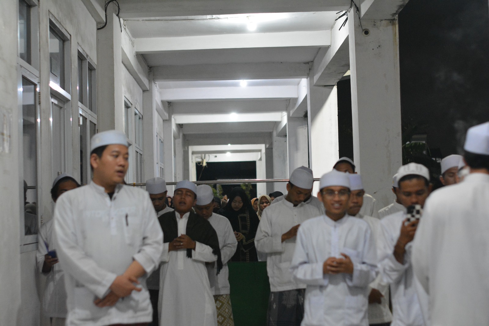 MAJLIS DZIKIR DAN MAULIDURRASUL SAW DALAM RANGKA RUTINAN MANAQIB STAI ...